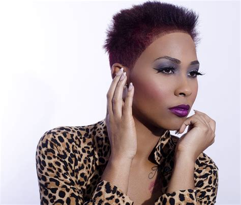 Short And Sasssy Short Hair Cuts For Women Chokers Short Haircuts