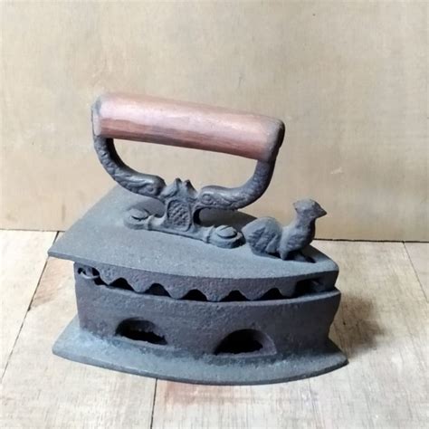 Jual Setrika Arang Besi Setrika Jago Shopee Indonesia