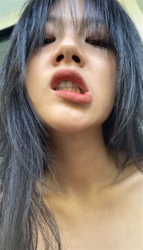 비비 nakedbibi Instagram profile