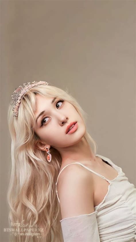 Jeon Somi Cara Hermosa Cantantes Coreanos Fotos De Banda