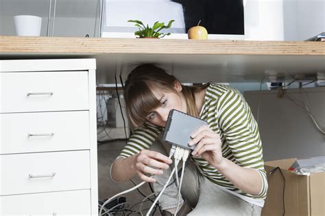 People Are Just Realizing Wi Fi Signals Are Blocked By Six Common Materials Move Your Router