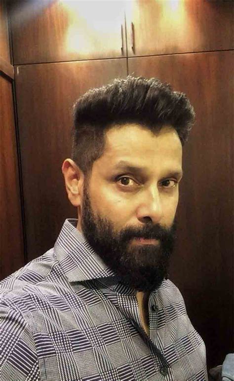 Vikram Photos Plus