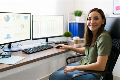 8 Reasons Why Online Advanced Excel Training Is Important