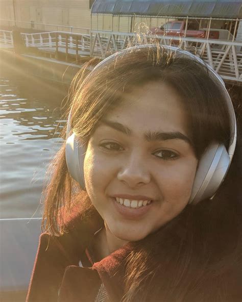 Priyanka Sonis Instagram Twitter And Facebook On Idcrawl