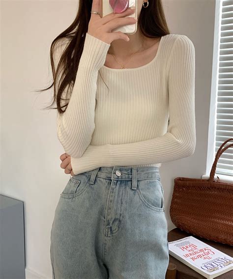 어반라인 쫀쫀핏이너티적극추천 스퀘어넥 골지 니트 티셔츠 4color