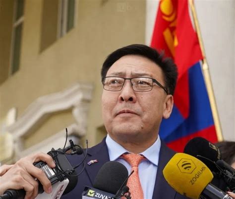 Ж Батзандан Б Содномдаржаа Т Чимгээ нарыг шоронд хамгийн олон эргэсэн УИХ ын гишүүн би байсан