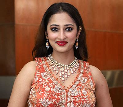 Telugu Actors Actress Photos Movie Stills And Tv Serial Sets Ragalahari