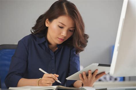 Hire For Assignment Completion Benefits Of Hiring Professional Writers