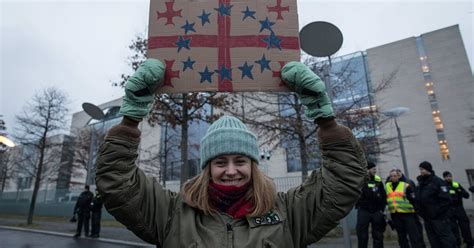 El Kremlin Tacha De Absurdos Los Intentos Por Vincular A Rusia La Ley