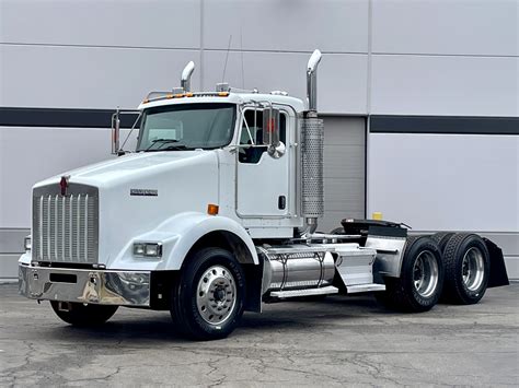Kenworth T800 Daycab