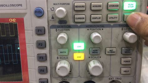 UNI-T UTD2102CEX 100mhz Dso Usage #Aditya11ttt & #Satishbhai - YouTube