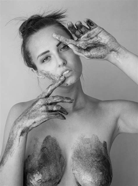 Kinga Chorostowska Nude Porn Pictures Xxx Photos Sex Images 4071340