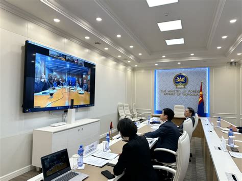 Анхдугаар улс төрийн зөвлөлдөх уулзалт болов Nio Mn