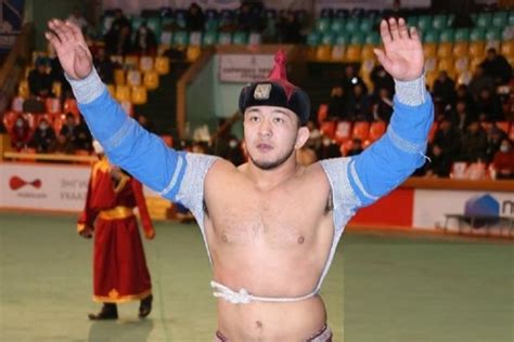 Улсын начин Ө Батзулын цолны хүндэтгэлийн барилдаан энэ сарын 30 нд болно