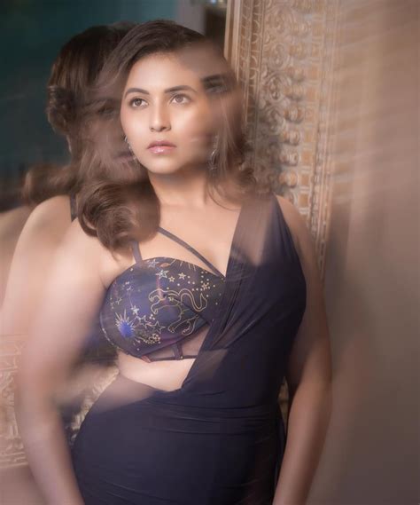 Actress Anjalis Stunning Latest Photoshoot In Elegant Navy Blue Outfit Filmibeat