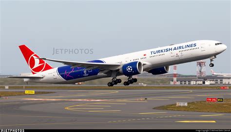 Tc Ljj Boeing 777 3f2er Turkish Airlines Mehmed Bekir Cakmak