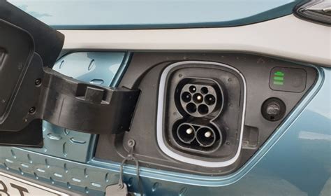 Hyundai Kona Electric Hit And Miss Cars4starters