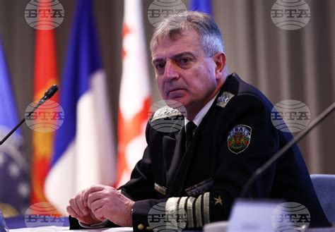 Началникът на отбраната адмирал Емил Ефтимов участва в първото за годината заседание на Военния