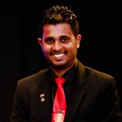 About Isuru Senadheera Medium