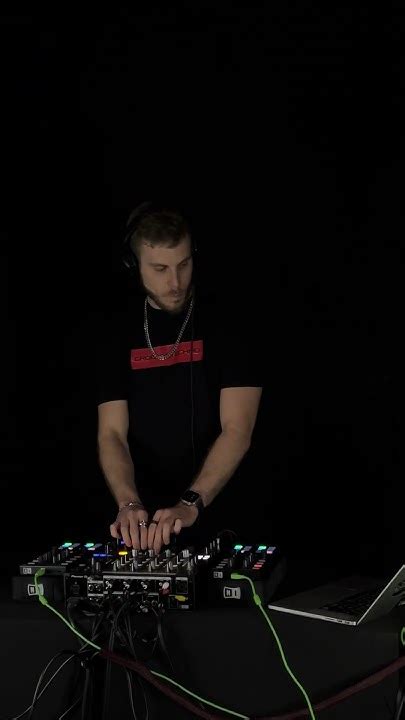 Techno Mix Kevin Bithell At The Black Room Radiotechnodjs Miami