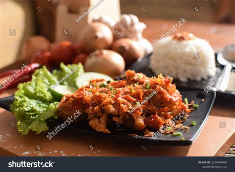 Ayam Geprek Indonesian Spicy Fried Chicken Stock Photo Shutterstock