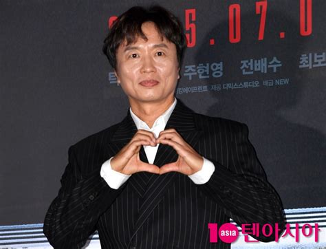 괴기열차 전배수 오늘은 영화배우로ten포토 텐아시아