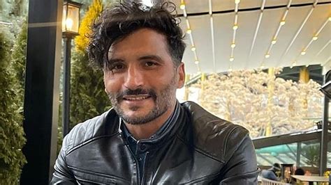 حذف مجری مشهور ورزشی به خاطر علی کریمی واکنش جواد کاظمیان