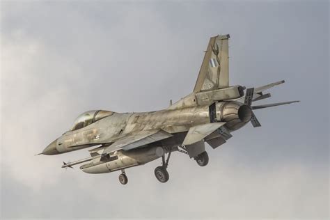 Επισπεύδεται η αναβάθμιση των 38 F 16 Block 50 σε διαμόρφωση Viper Τα επόμενα βήματα για τα 32