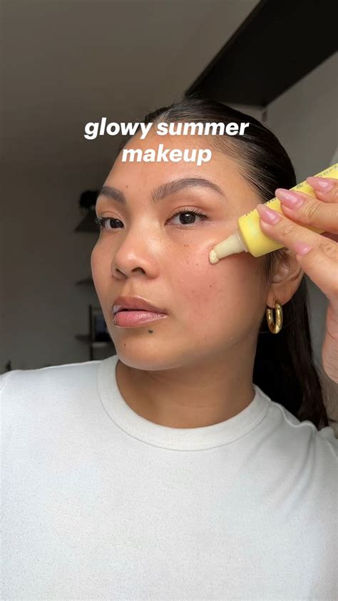 Summer Glowy Makeup Bronzer And Cream Blush Summer Makeup Natural