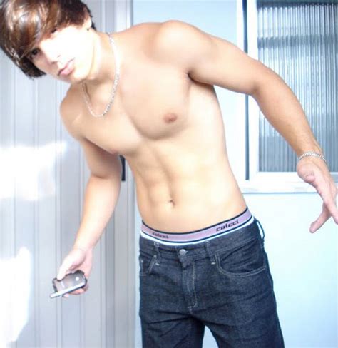 Fotos Fakes Para Meninos Sem Camisa Part 4 Fotos Fakes Para Meninos Sem Camisa Part 4