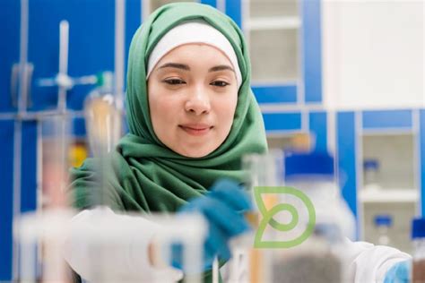 عفونت پنیری واژن چیست ؟ آشنایی روش درمان و جزئیات کامل