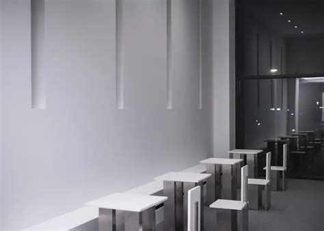 차가운 스테인리스 포인트 미니멀 20평 카페 인테리어 공주 금흥동 차가운 스테인리스 포인트 미니멀 20평 카페 인테리어 공주 금흥동