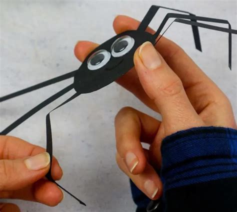 آموزش کاردستی عنکبوت با کاغذ برای کودکان