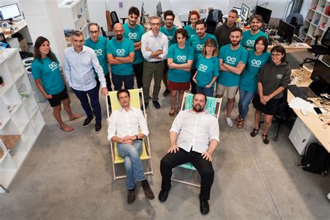 arduino announces arm partnership arduino blog