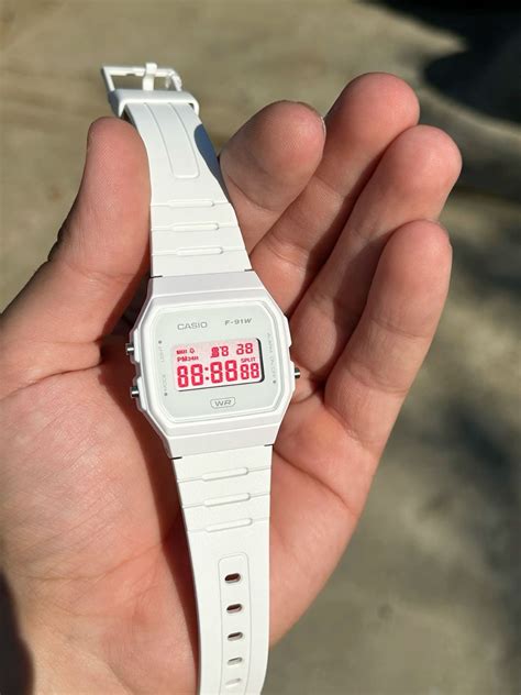 New Casio F 91 White Modded By Eonwatches Red Numbers Cool Watches