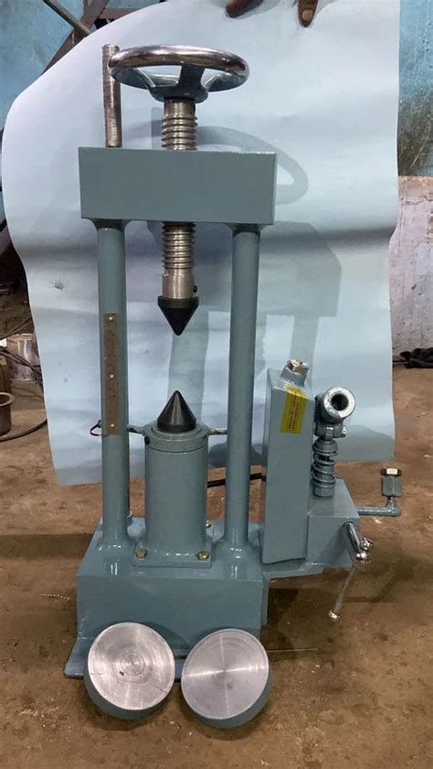 Point Load Index Hand Operated At ₹ 17000piece Point Load Testing Machine In New Delhi Id