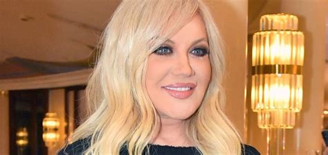 Таїсія Повалій санкції ВАКС конфіскував у співачки Bmw землю на Київщині та права на 9 пісень