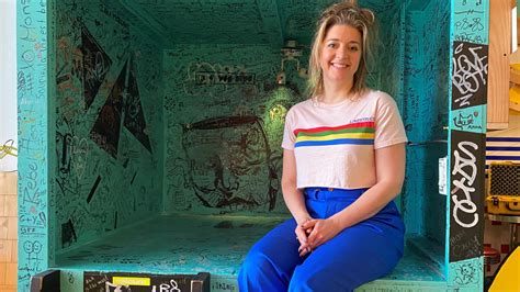 Marie Ve Perron Hospitalis E Suite Une Chute Hollywoodpq Com