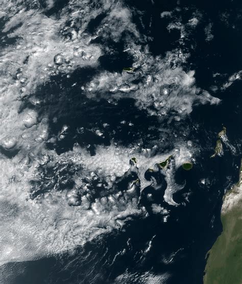 Cloud Structures Karman Vortex Structure Examples