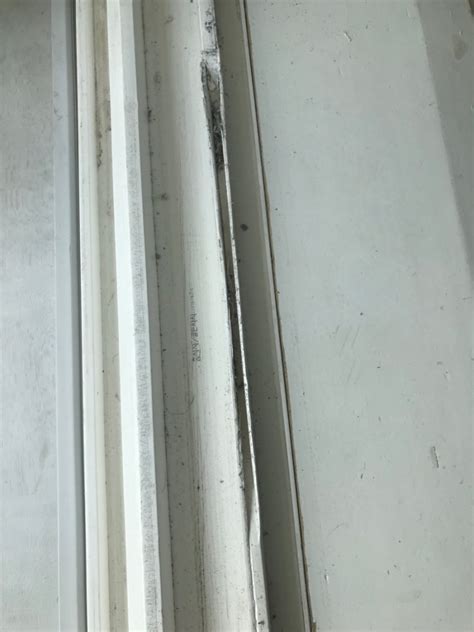 망가진 레일때문에 여닫기 힘든 샷시 수리했습니다태산집수리 네이버 블로그