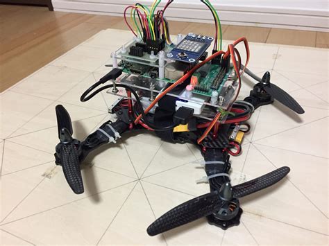 Raspberry Pi で制御するラズドローンの製作記録（1） Raspberry Pi の楽しみ