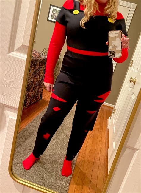 That S A Mood Gabriella On Twitter My Thicc Queen Just Have To Make Her Gauntlets Add Her