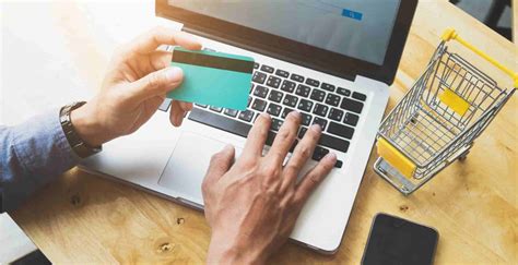 Salesforce Commerce Cloud Vs Shopify Selecting The Ideal Platform For You Smartosc