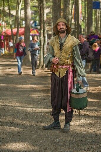Pin By Norma Baltzer On Renaissance Renaissance Fair Outfit Fair