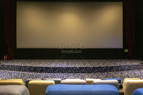 영화관 좌석과 깔끔한 좌석과 스크린 사진 무료 다운로드 Lovepik