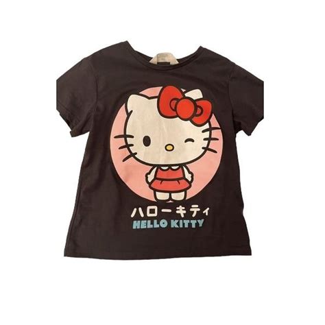 Hello Kitty Womens T Shirt Depop