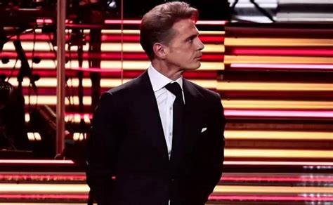 Aquí El Setlist Del Concierto De Luis Miguel 2023