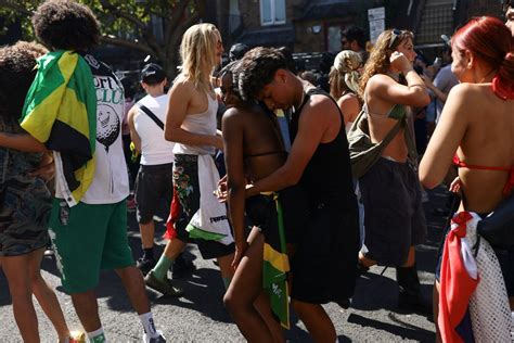 Notting Hill Carnival Parades Through West London August 25 2025