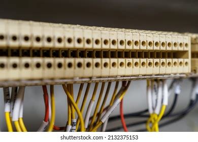 9 Thousand Terminal Block Royalty Free Images Stock Photos Pictures Shutterstock