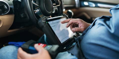 Things To Consider Before Buying A Car Key Programmer Locksmith Keyless